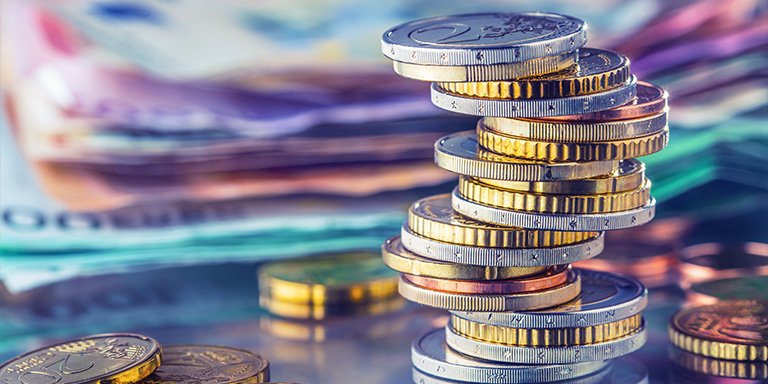 The power of starting early: Compounding and its potential benefits ...